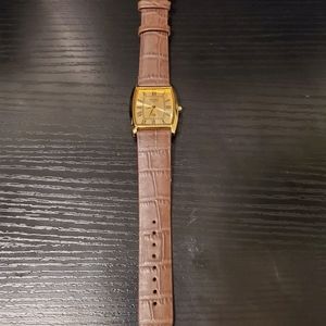 Seiko | Accessories | Rare Vintage New Old Stock Seiko Slim Barrel Tank Mens Wrist Watch | Poshmark